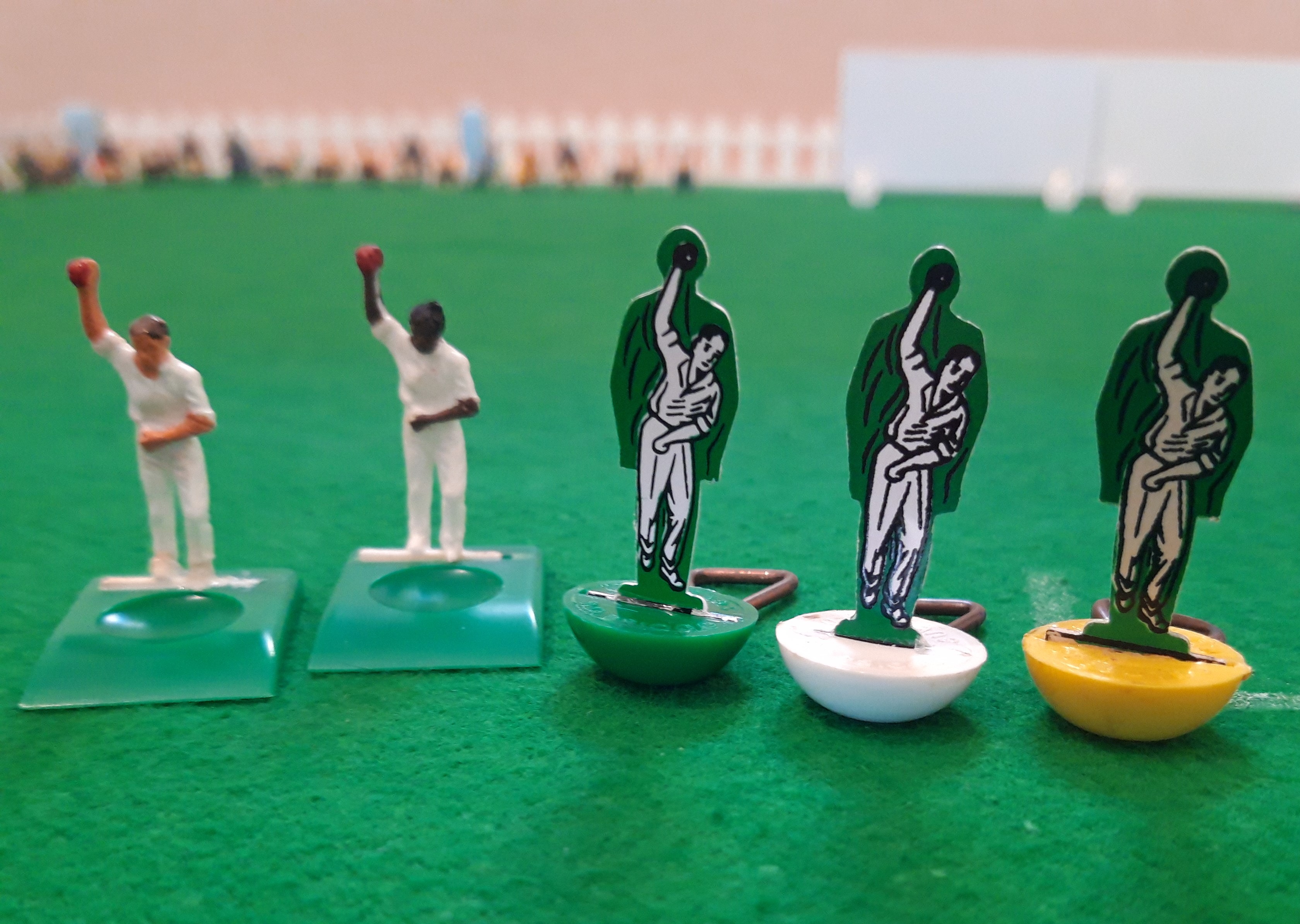 Bowlers TC-L & TC-M – Subbuteo Cricket