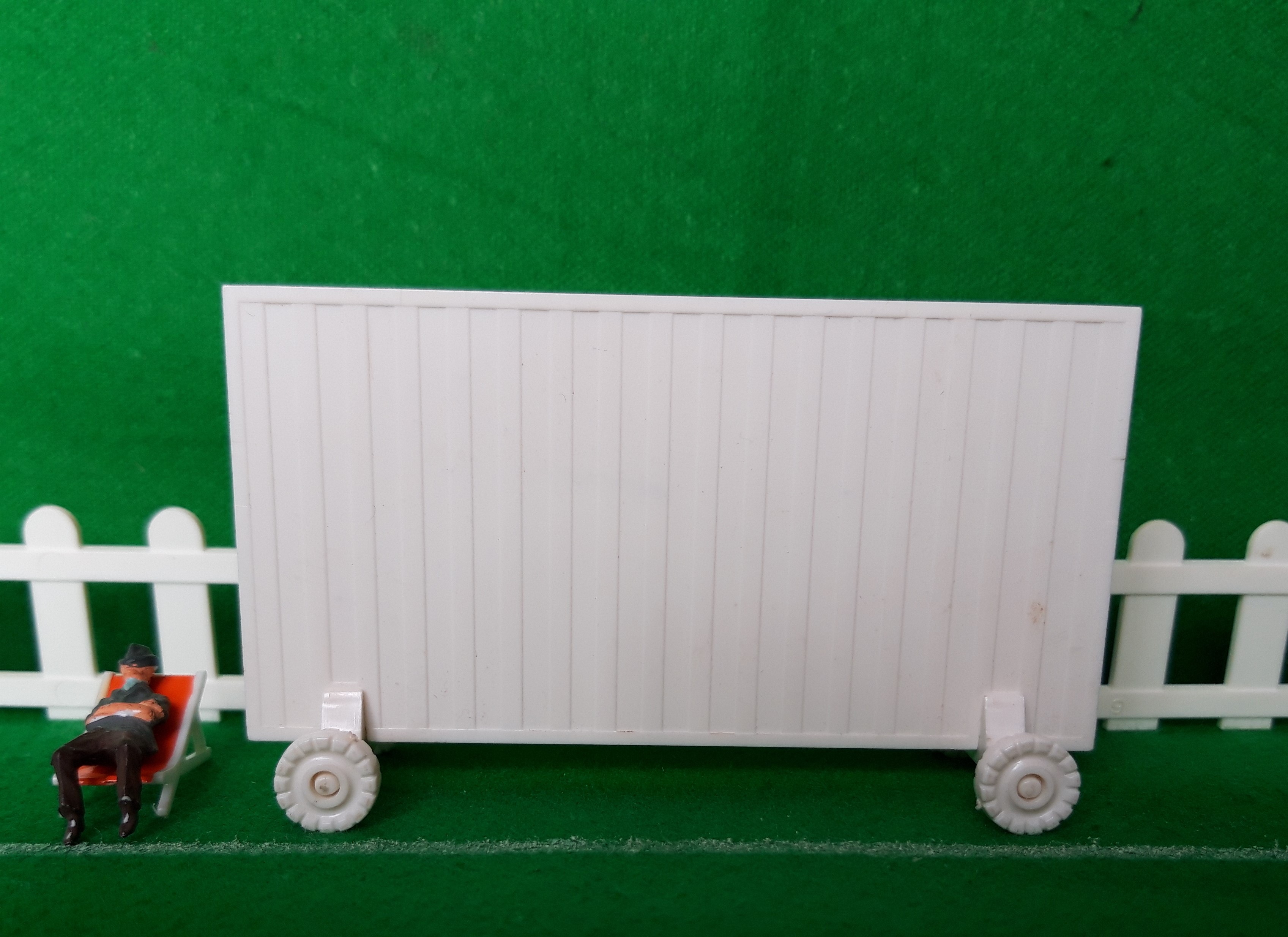 Sight screens TC-O – Subbuteo Cricket