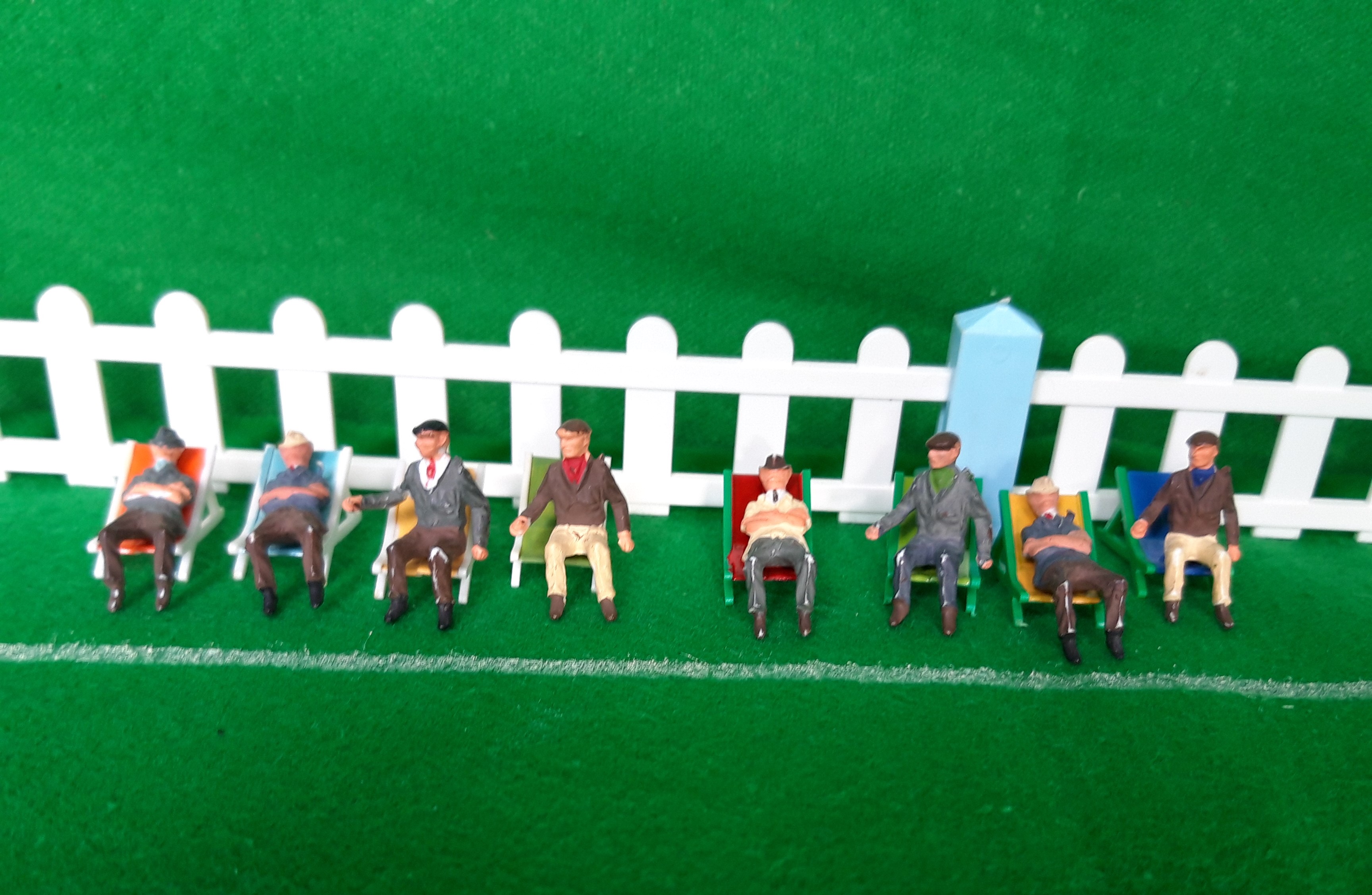 Spectators TC-Q – Subbuteo Cricket